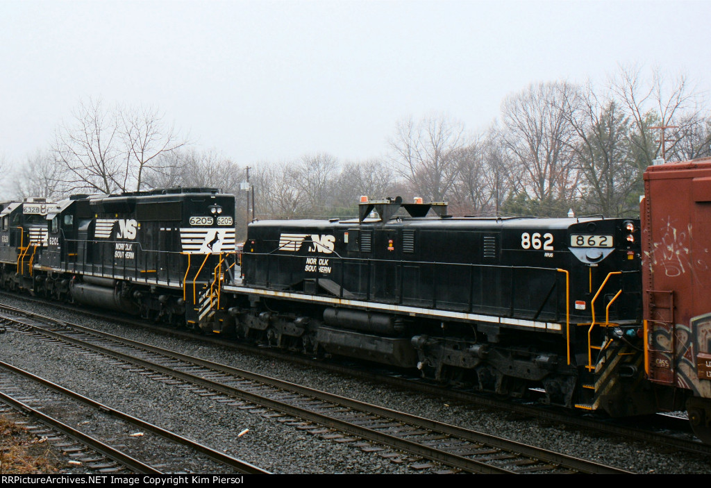 NS 862 Mother & Slug